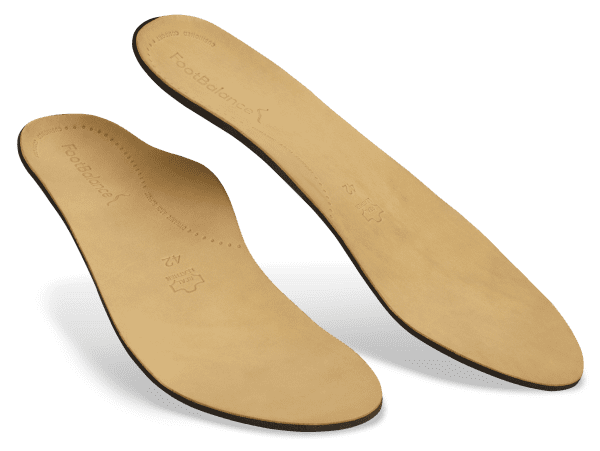 Hallux valgus: vzroki, simptomi in zdravljenje | Popoln Korak
